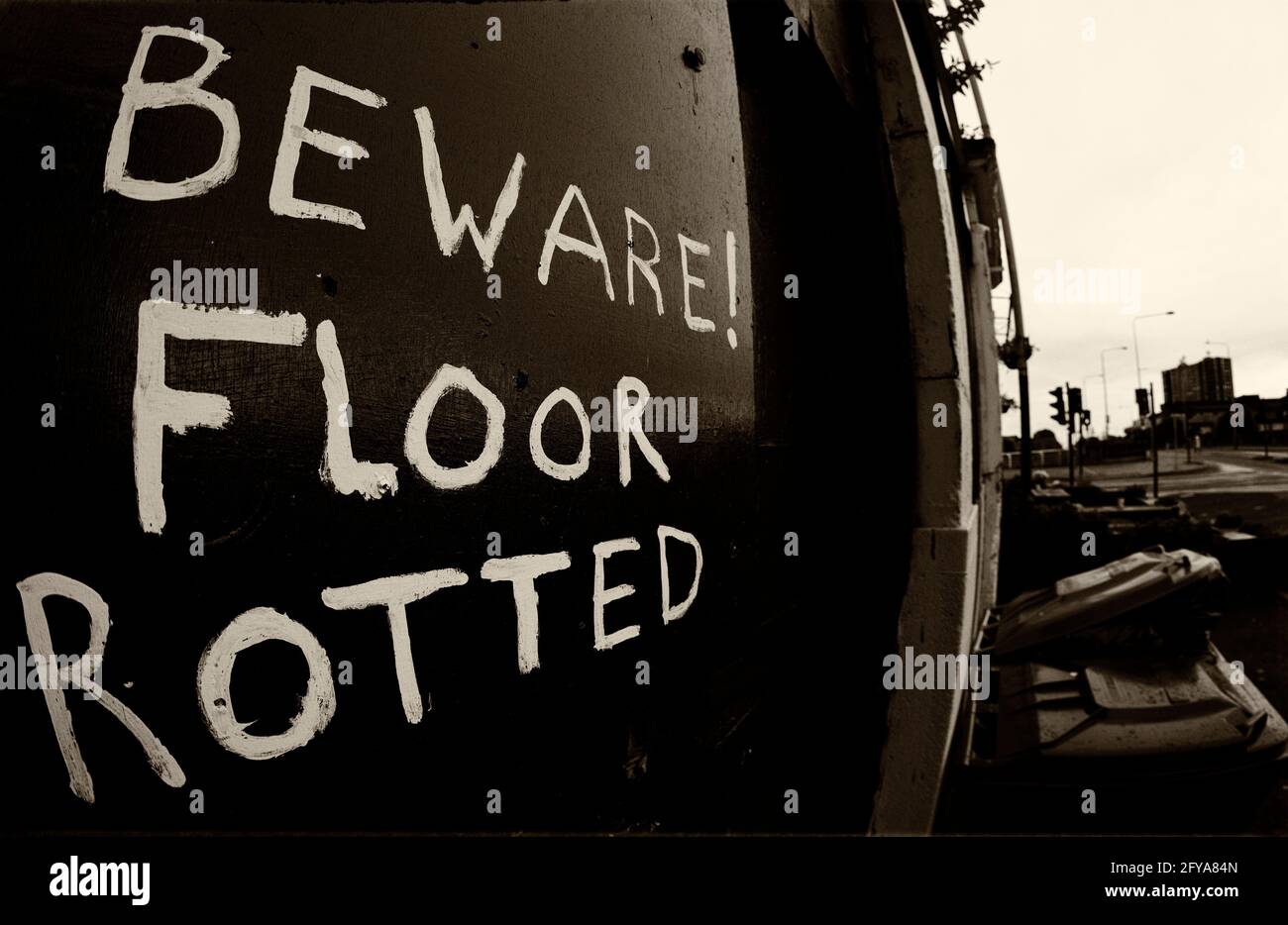 Rotten floor sign hi-res stock photography and images - Alamy