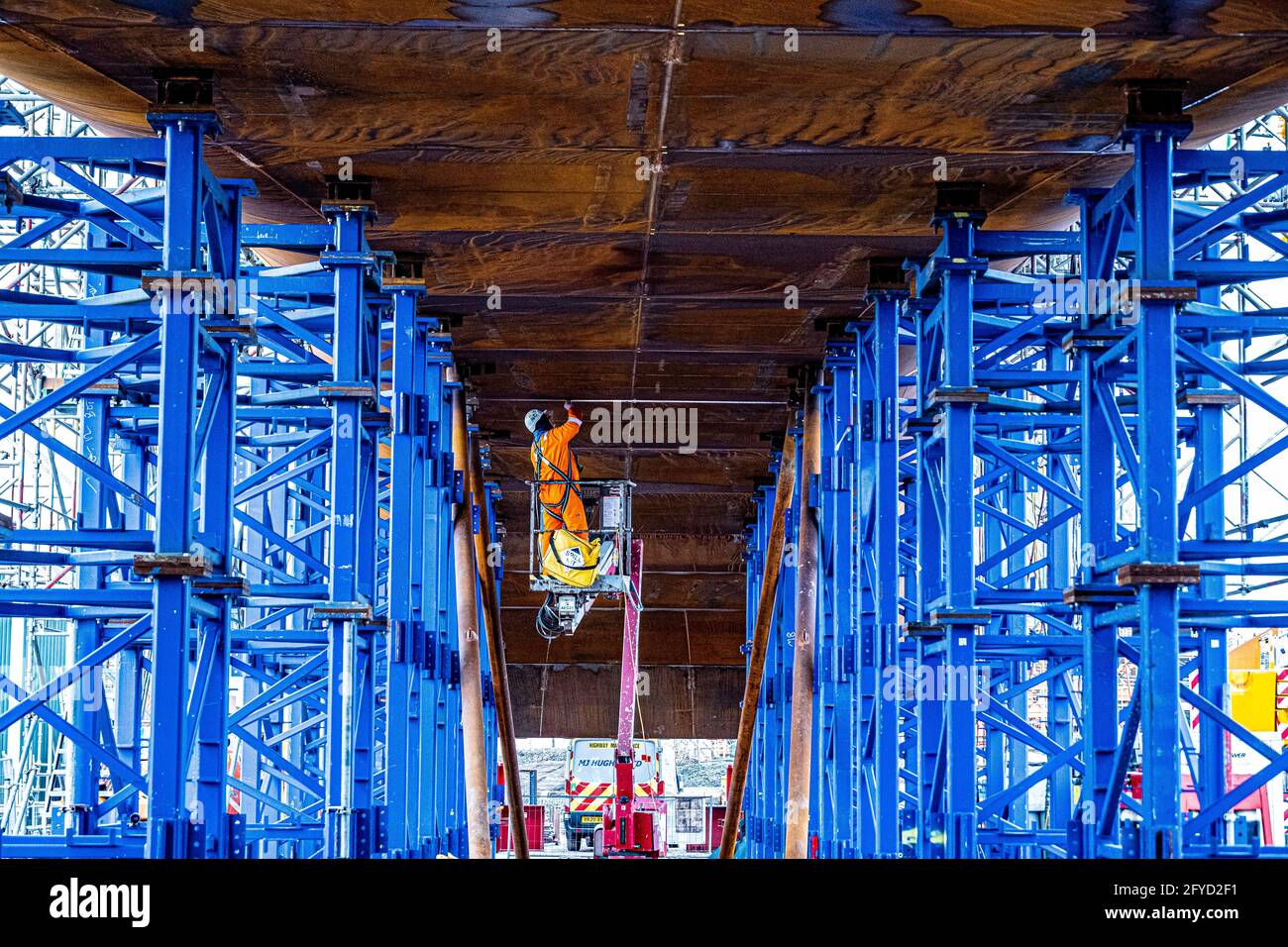 New Bridge being constructed and installed over M8 in Glasgow Stock ...