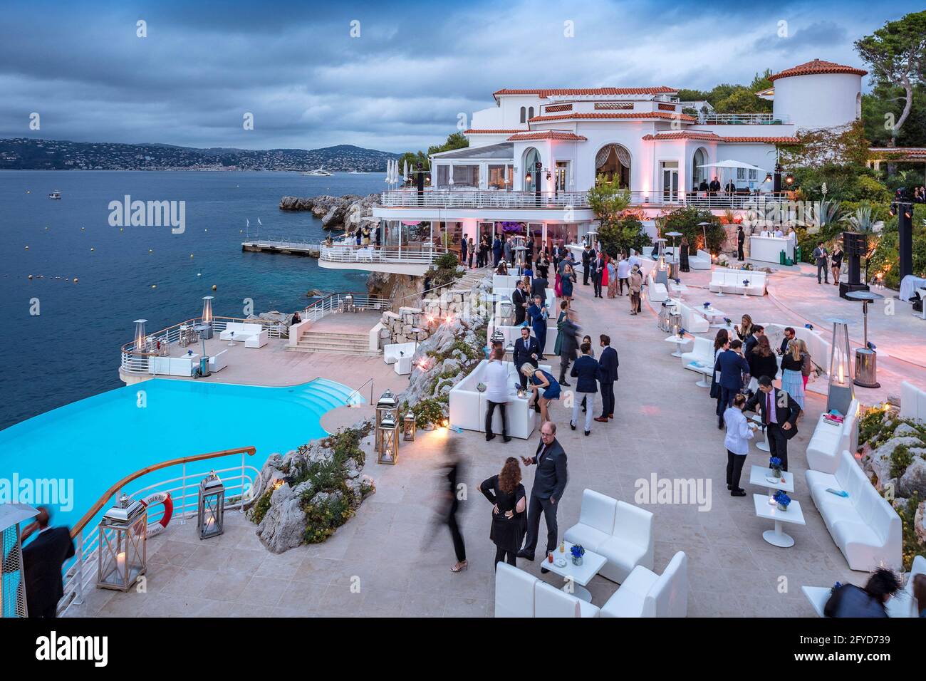 Hotel cap eden roc pool hi-res stock photography and images - Alamy