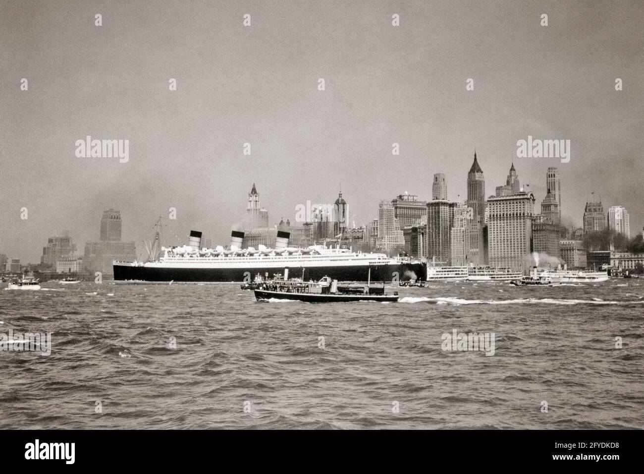 American ocean liner hi-res stock photography and images - Alamy