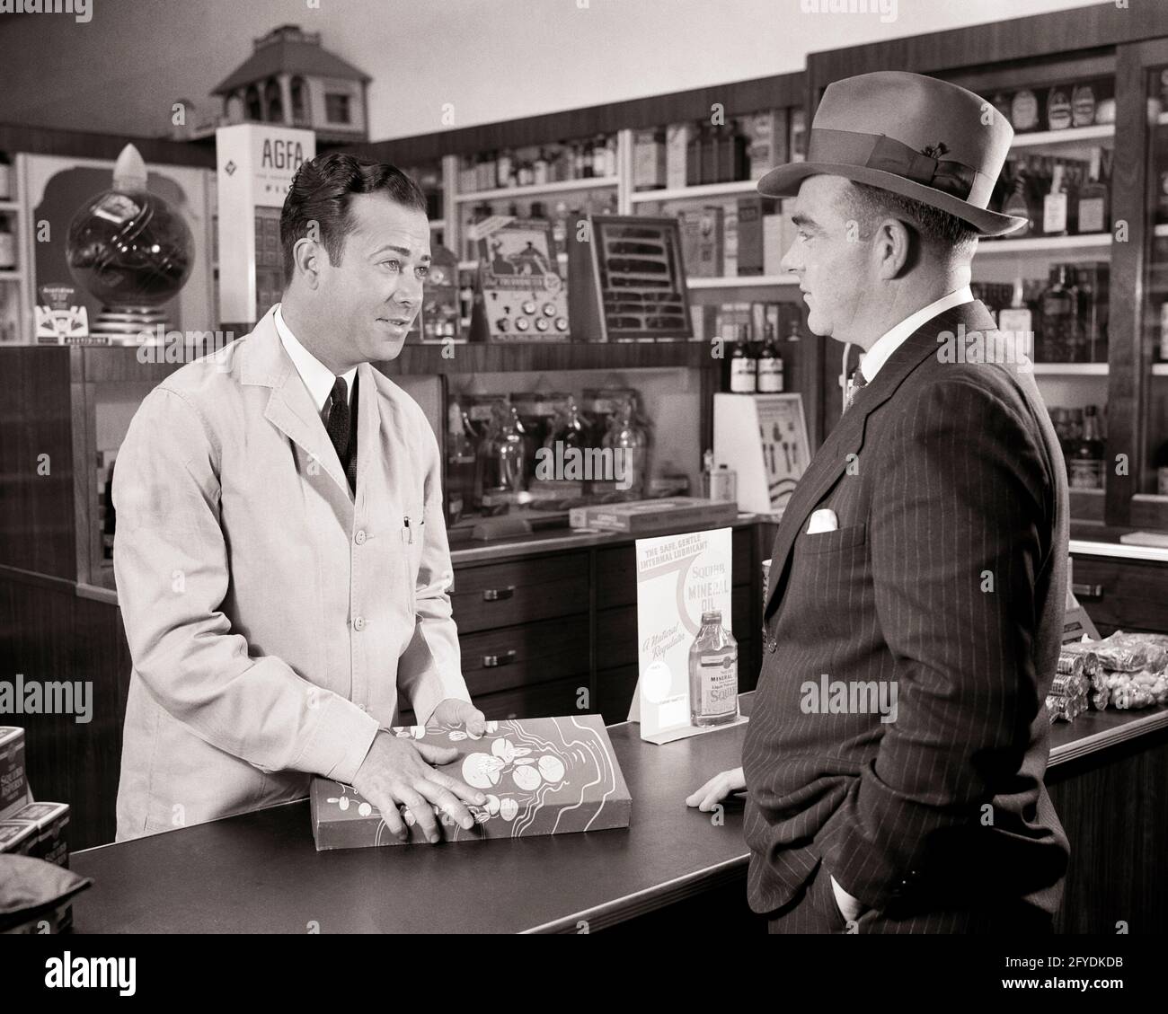 1930s work shop hi-res stock photography and images - Alamy