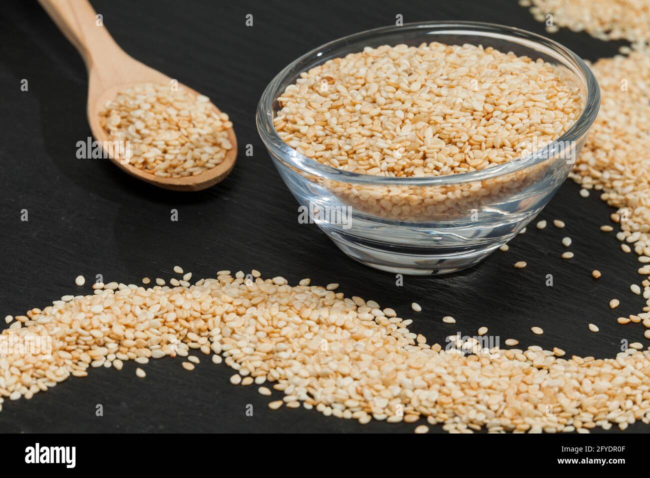 Sesamum indicum - Edible organic white sesame seeds Stock Photo - Alamy