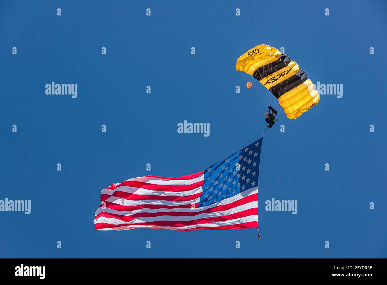 Usa army parachute hi-res stock photography and images - Alamy