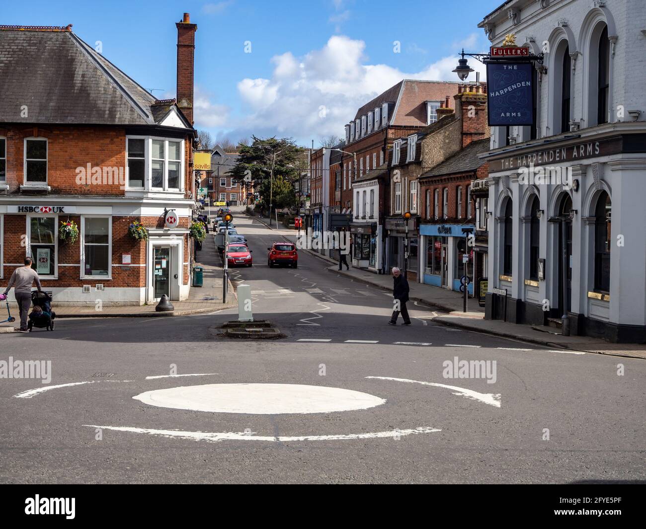 Harpenden high street hi-res stock photography and images - Alamy