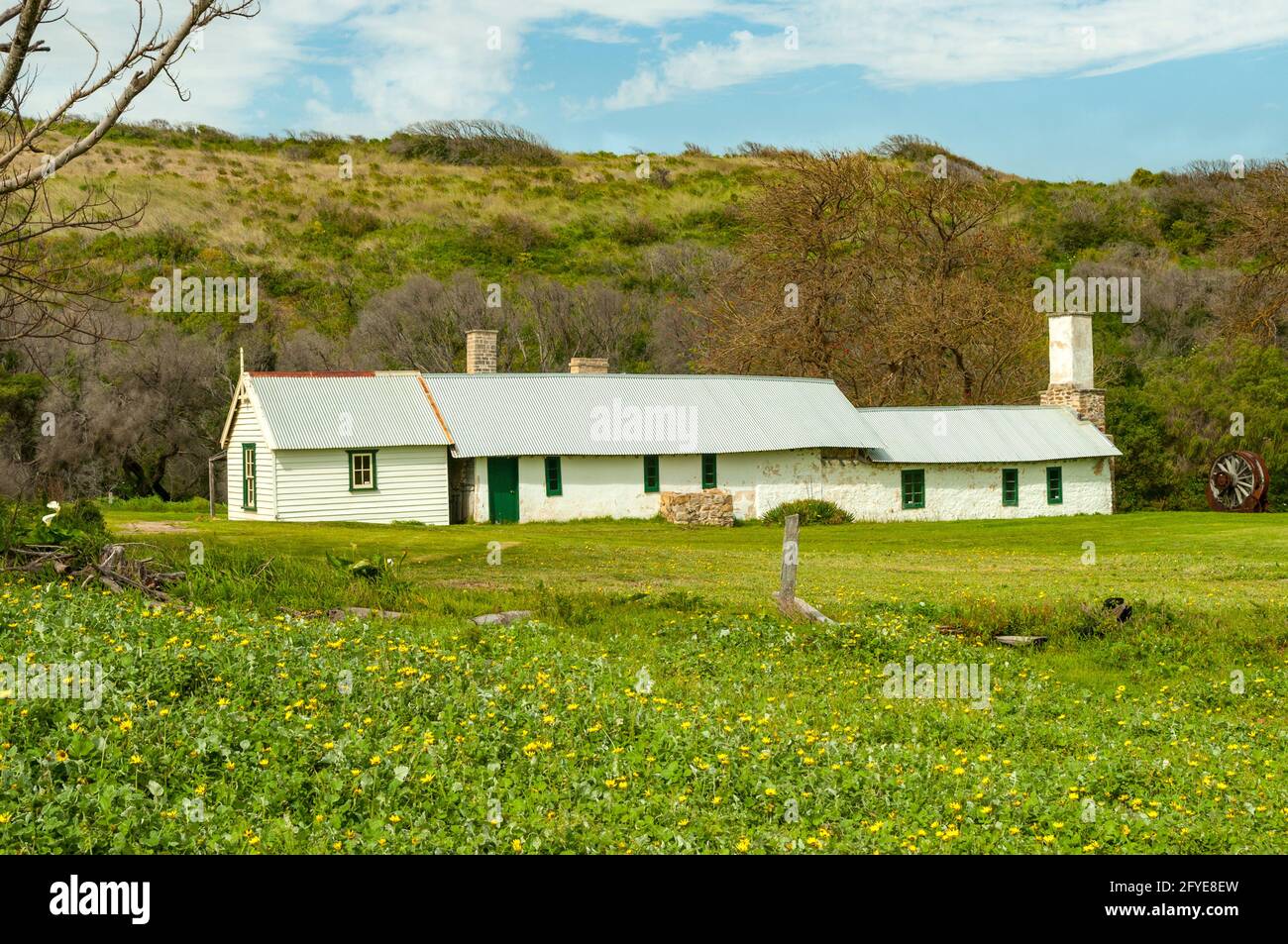 Traditional homestead hi-res stock photography and images - Alamy