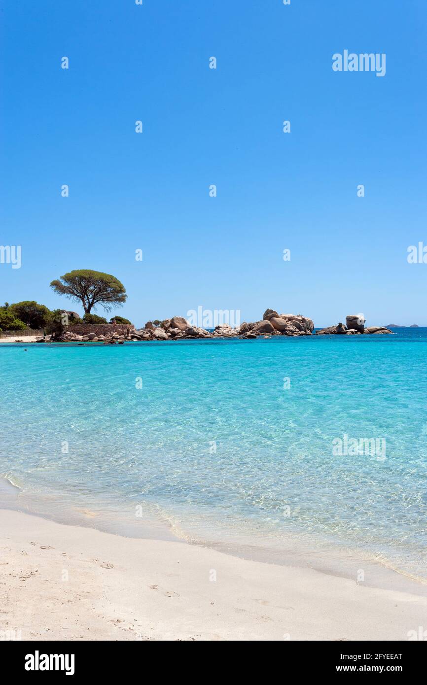 FRANCE, CORSE DU SUD (2A) CAPU DI ACCIAJU, ACCIAJU BEACH Stock Photo ...
