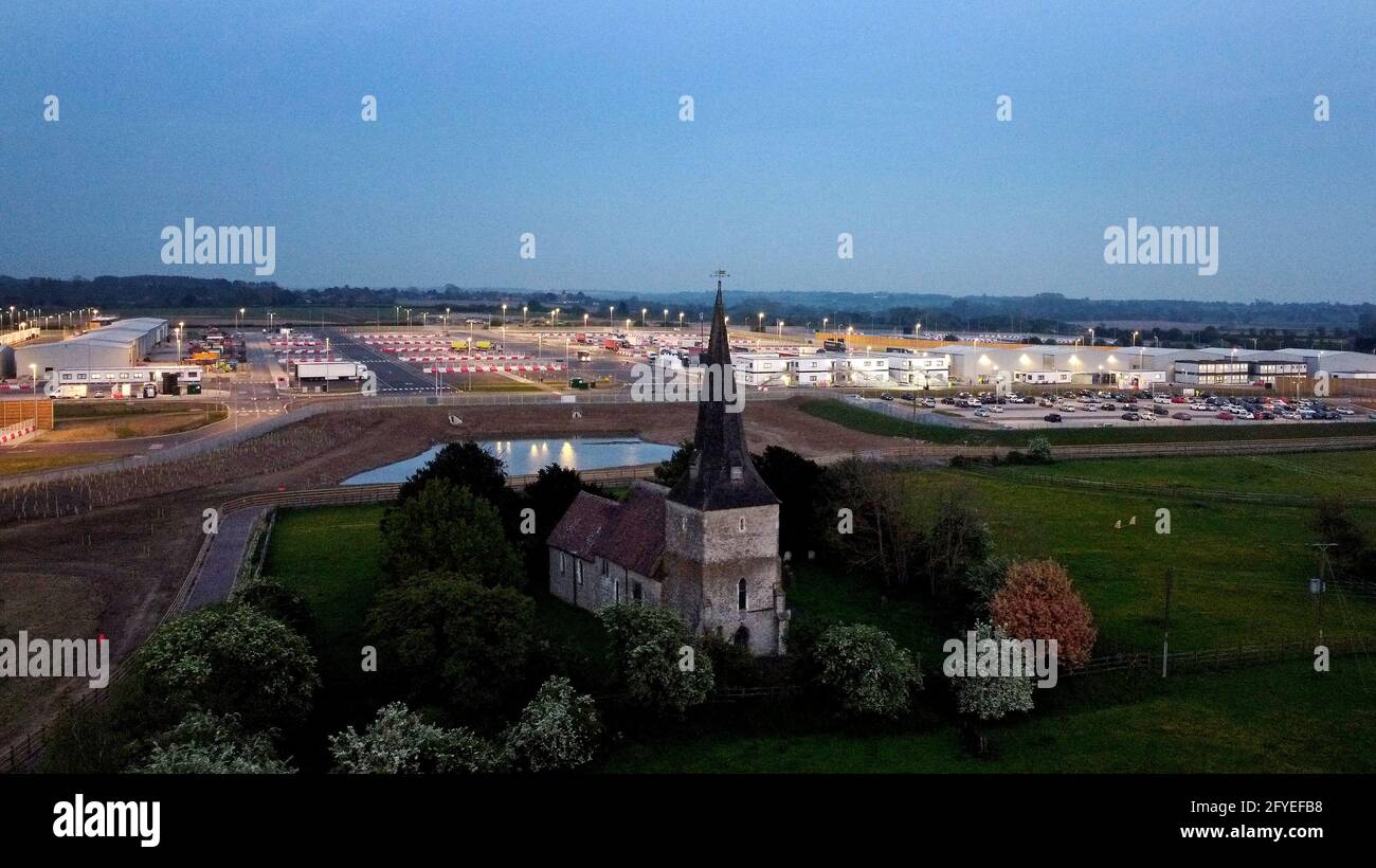 Sevington inland border facility hi-res stock photography and images ...