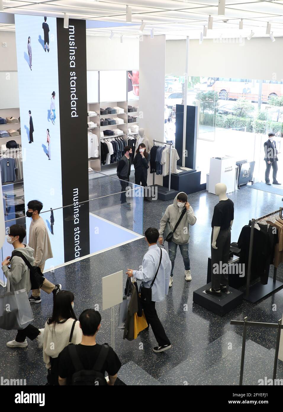 28th May, 2021. Musinsa opens offline store Visitors look around at ...