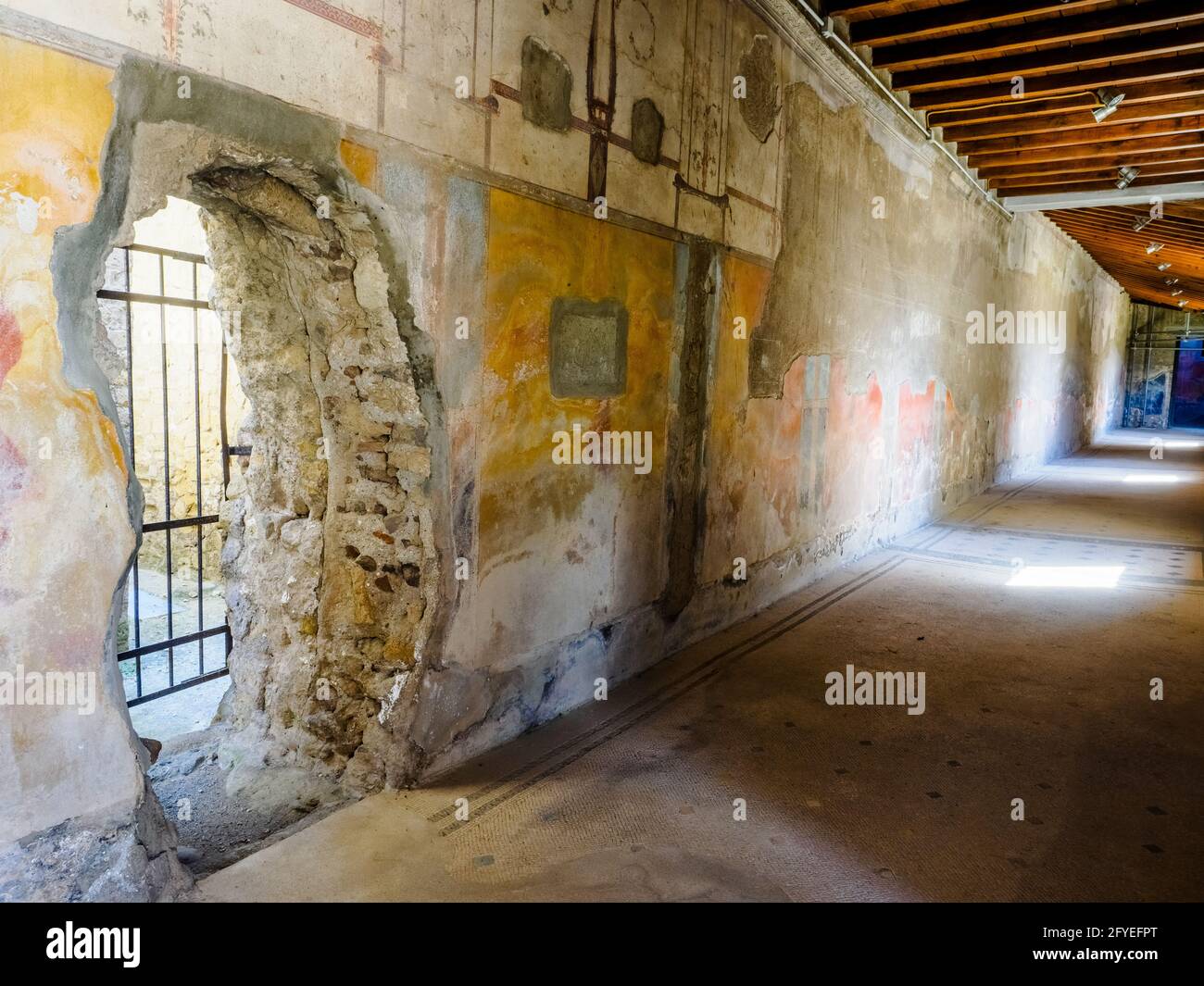 Ercolano casa dei cervi hi-res stock photography and images - Alamy
