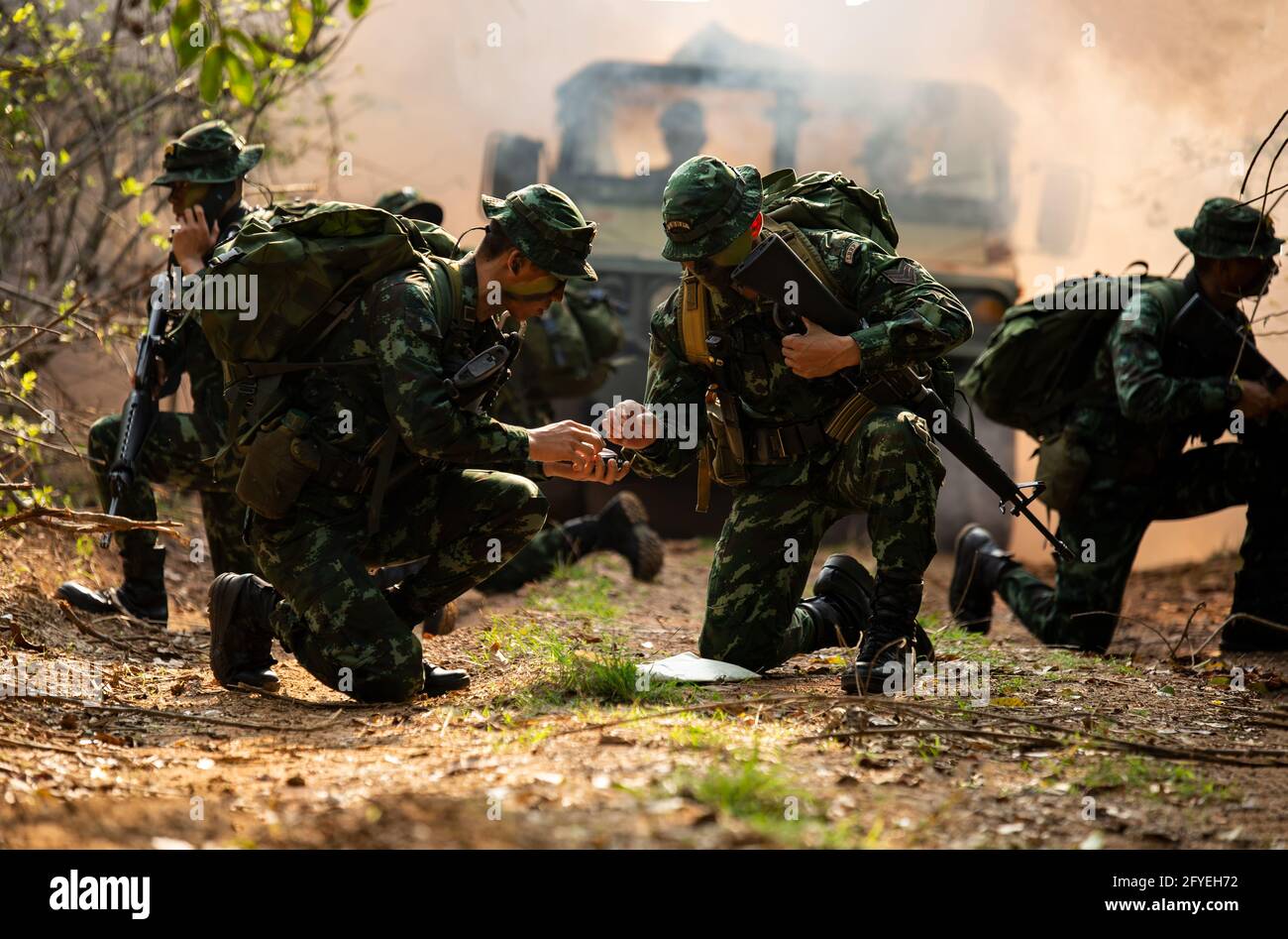 Silhouettes of soldiers during Military Mission at dusk Silhouettes of ...