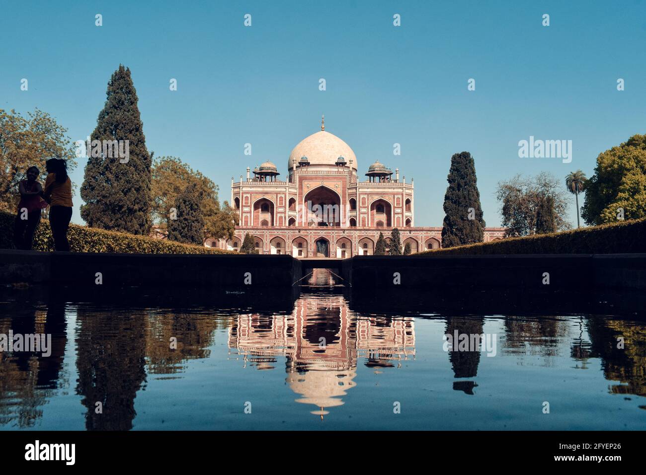 Corner view of the great Humayun's Tomb Stock Photo - Alamy
