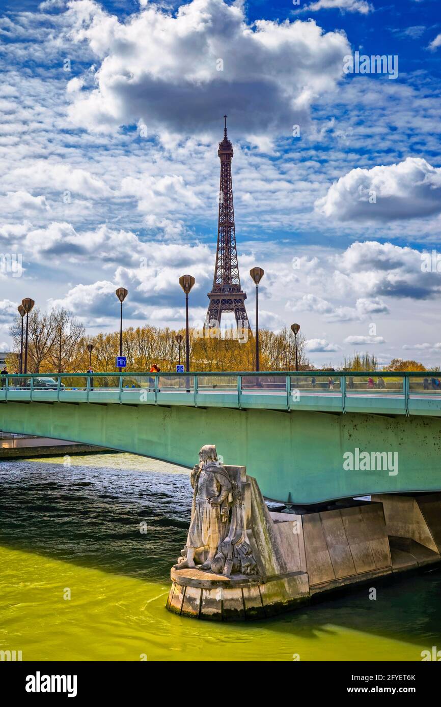 The zouave statue hi-res stock photography and images - Alamy