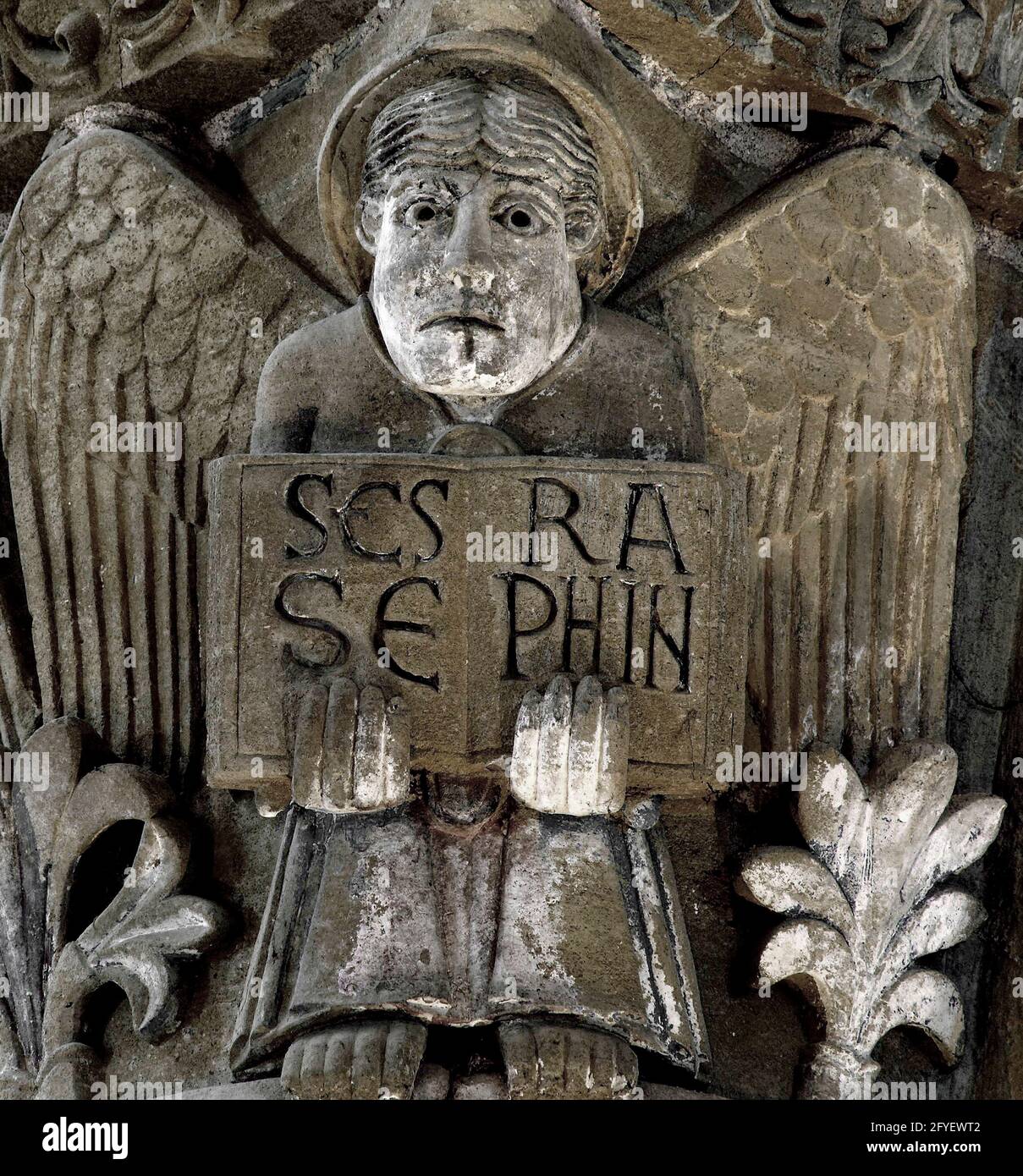 Tympan conques hi-res stock photography and images - Alamy