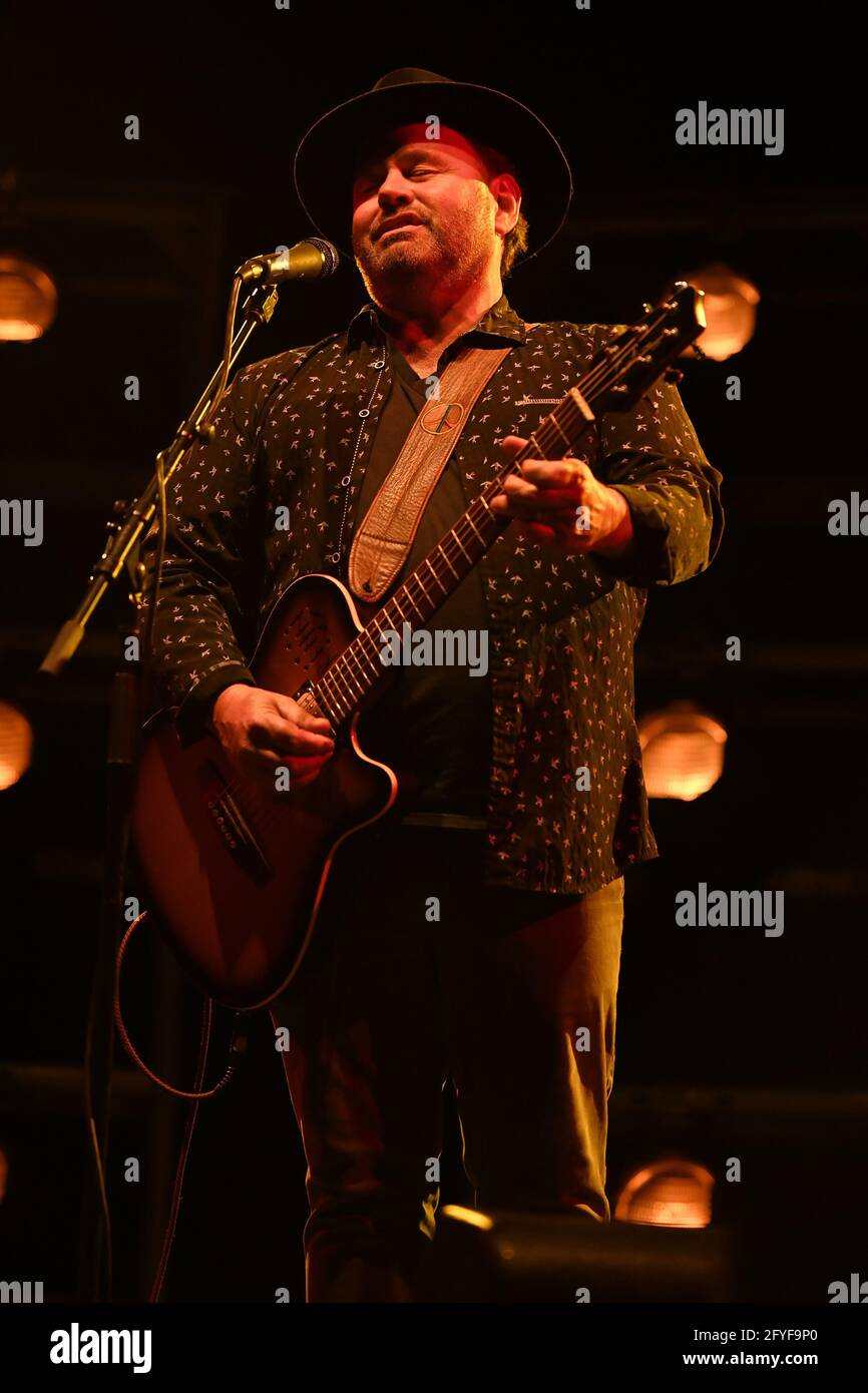 The pavilion at old school square hi-res stock photography and images ...