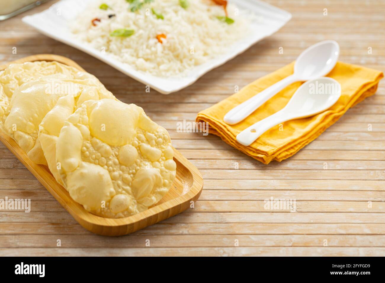 Fried pappad hi-res stock photography and images - Alamy