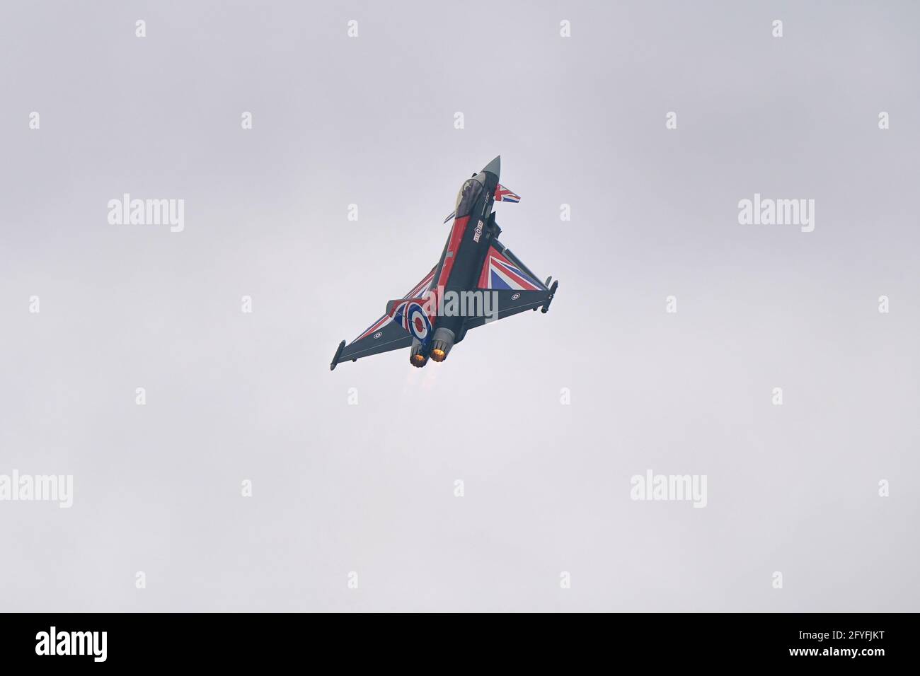 A Eurofighter Typhoon painted with the Union flag design takes off for ...