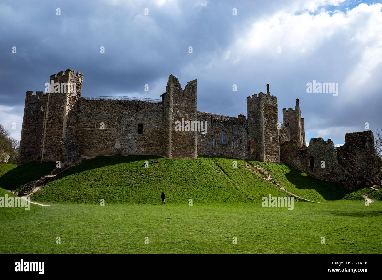 Framlingham castles hi-res stock photography and images - Alamy