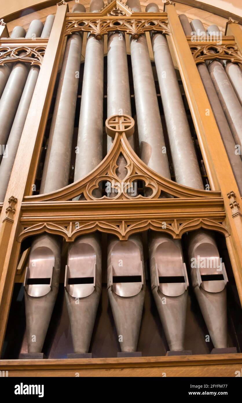 Helensburgh parish church hi-res stock photography and images - Alamy