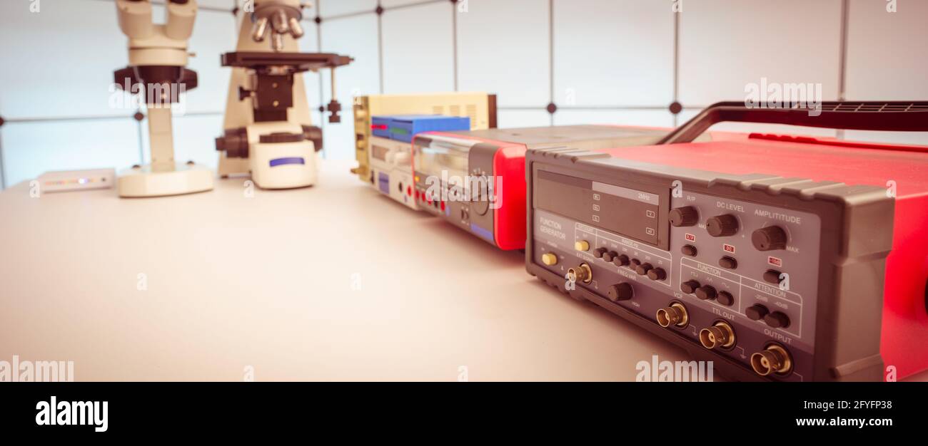 Physics Laboratory Experiment Measuring High Resolution Stock ...