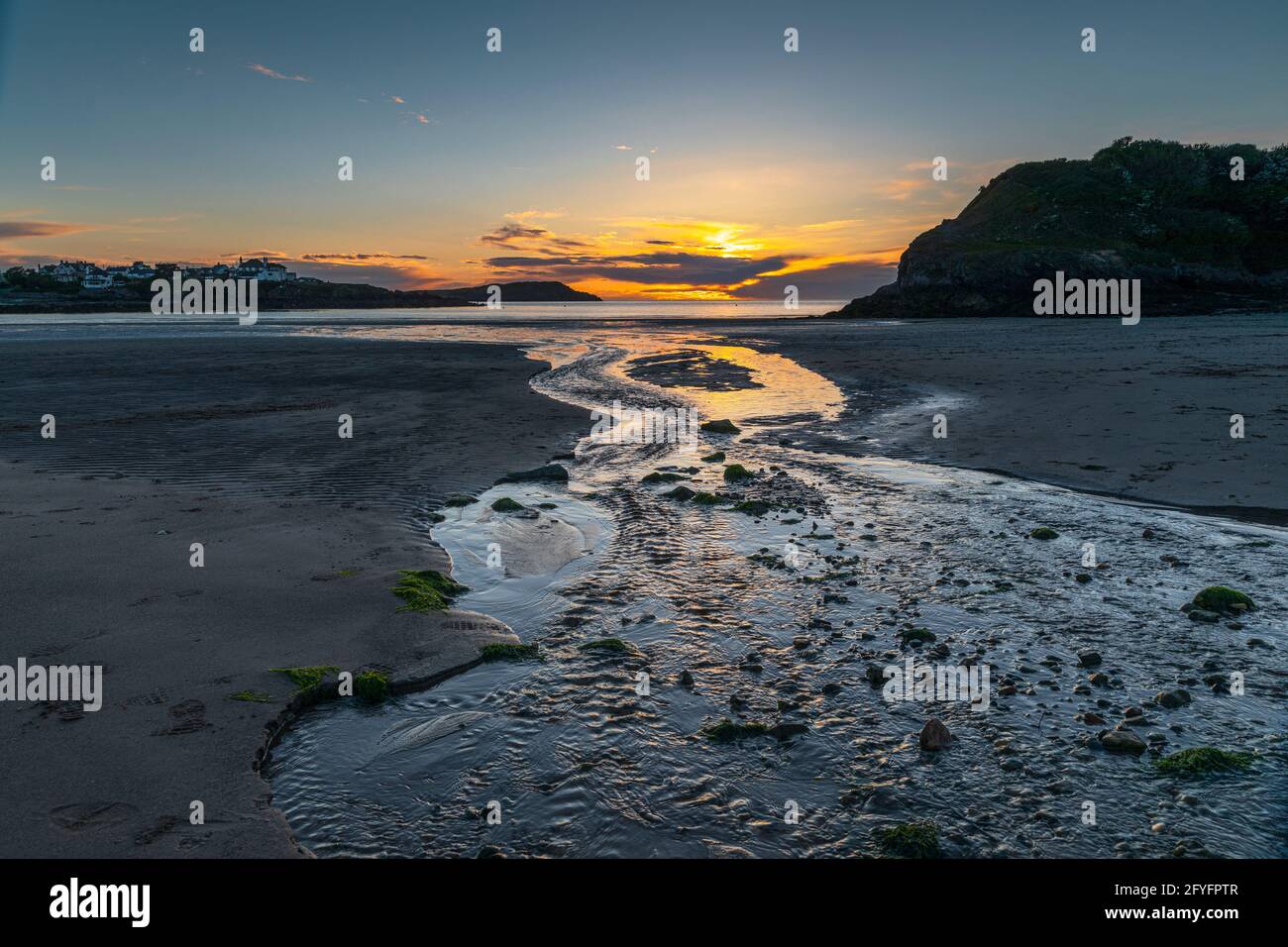 Cemaes Bay at sunset from Great Beach, Traeth Mawr, Anglesey, Wales ...