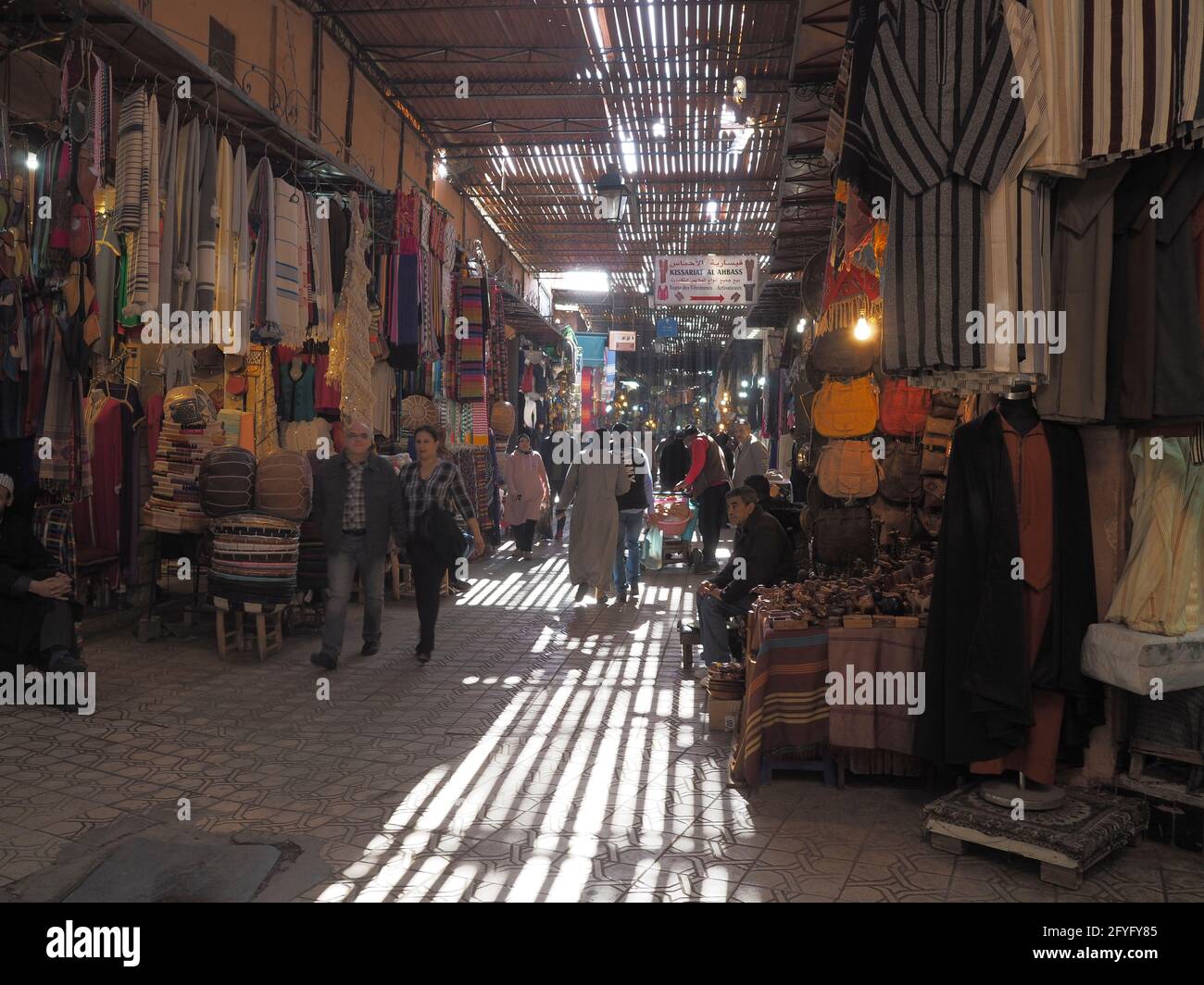 Marrakesh tourist haggle hi-res stock photography and images - Alamy