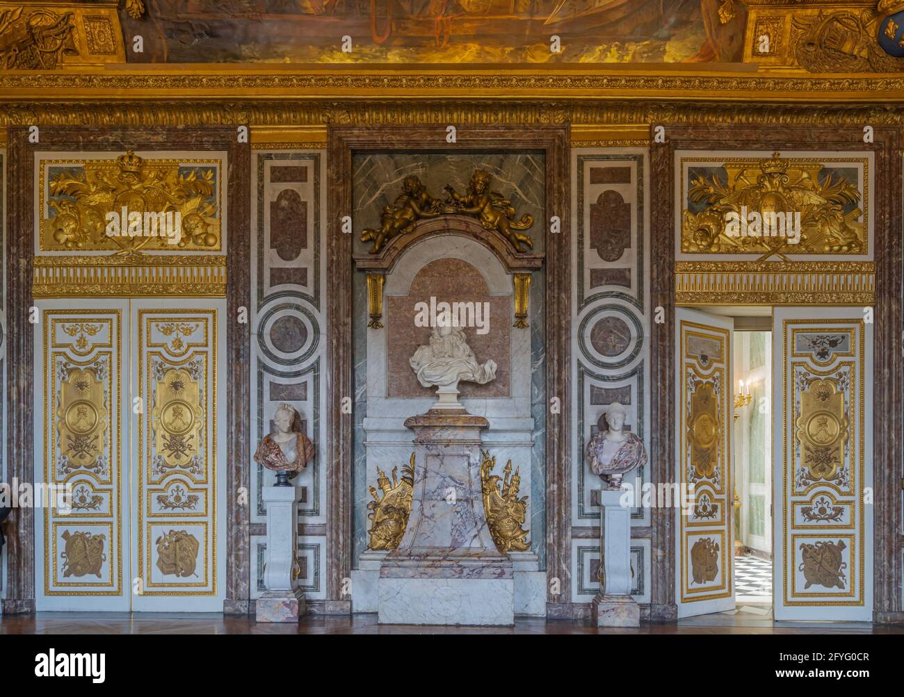 Versailles, France - 19 05 2021: Castle of Versailles. Louis XIV rooms ...