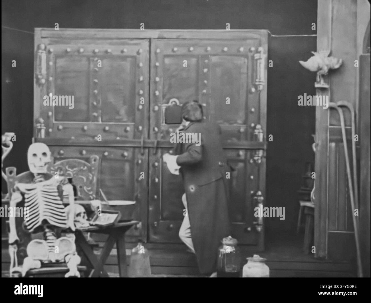 Edisons Frankenstein Vintage screen Stock Photo - Alamy