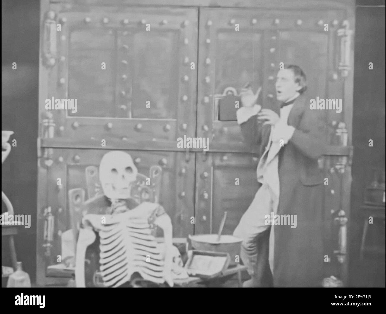 Frankenstein 1910 hi-res stock photography and images - Alamy