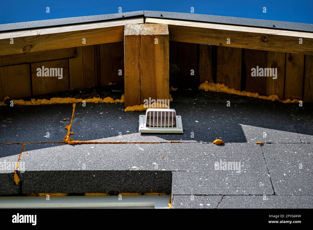 Air intake and building hi-res stock photography and images - Alamy