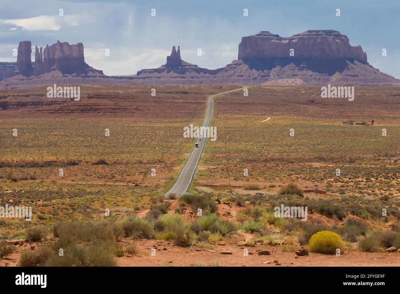 Forrest gump road hi-res stock photography and images - Alamy