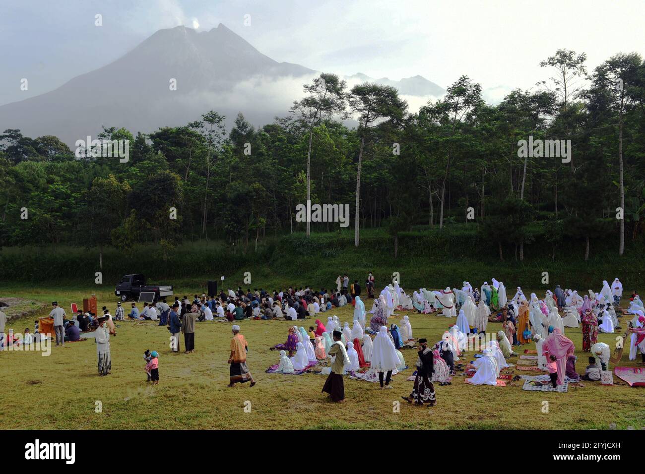 Crater of mount merapi hi-res stock photography and images - Alamy