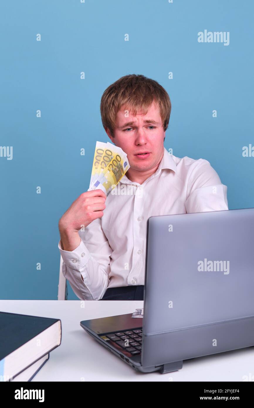 Pay cash hands teenager hi-res stock photography and images - Alamy