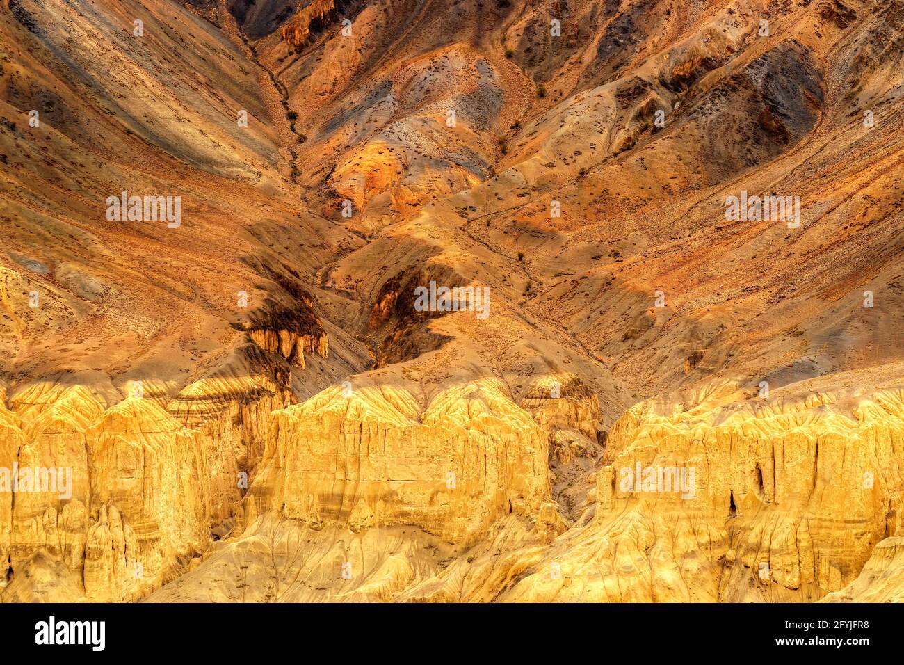 Brown colourful rocks and stones - formation like moon surface on earth ...