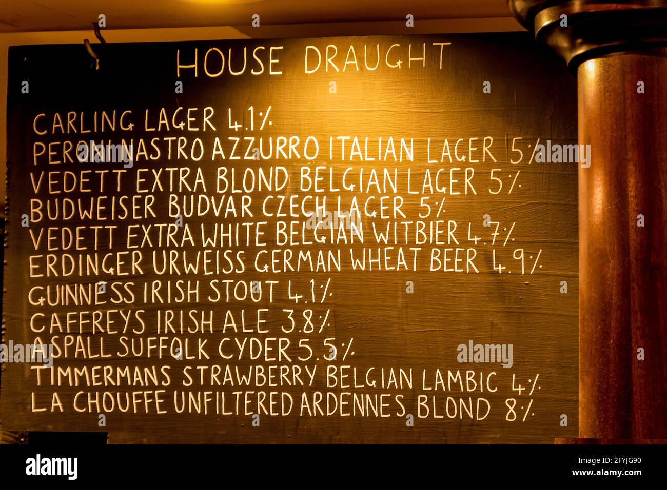 Sign in a British pub advertising all the available draught beers Stock ...