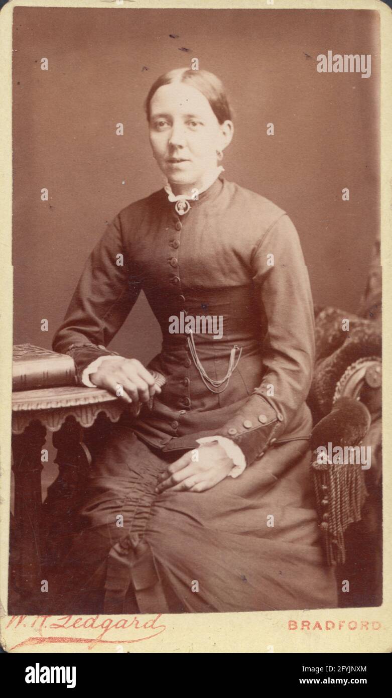 Victorian Bradford, Yorkshire CDV (Carte De Visite) Showing a Seated ...