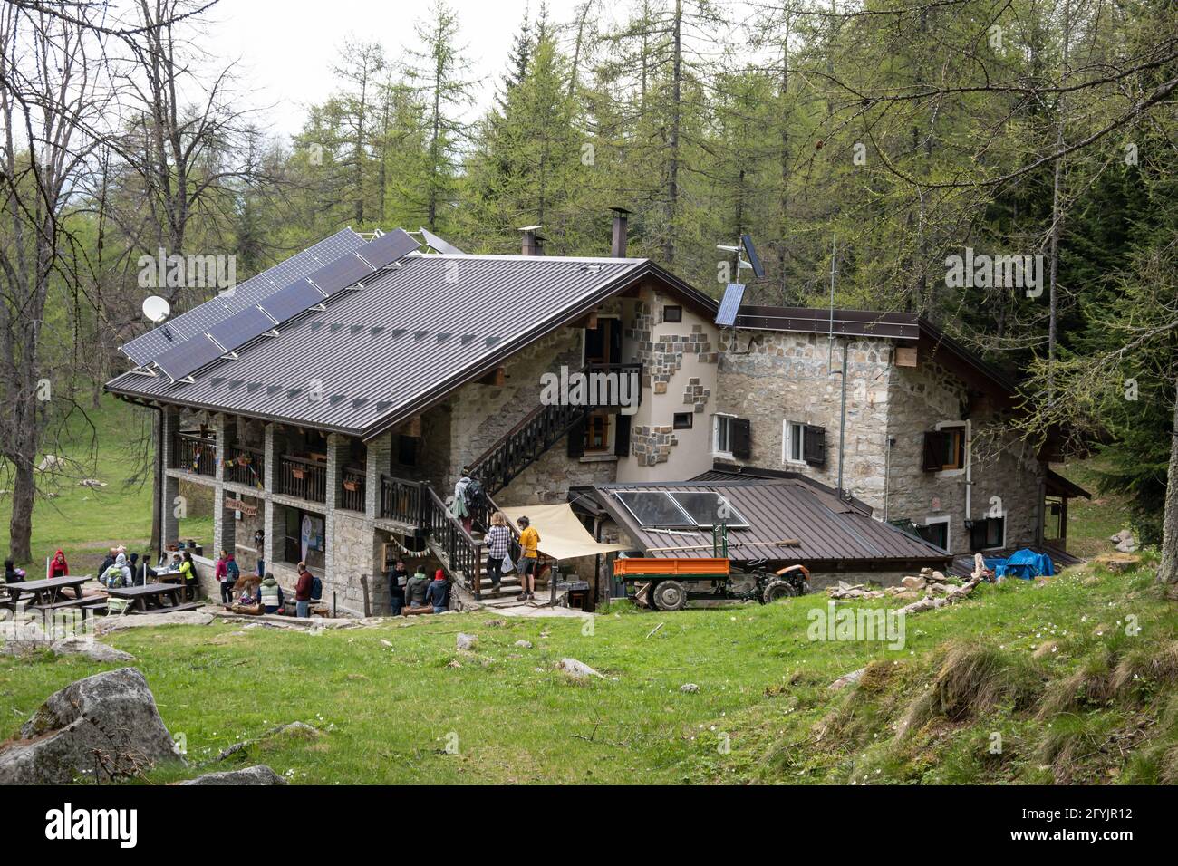 Hiking alps refuge hi-res stock photography and images - Alamy