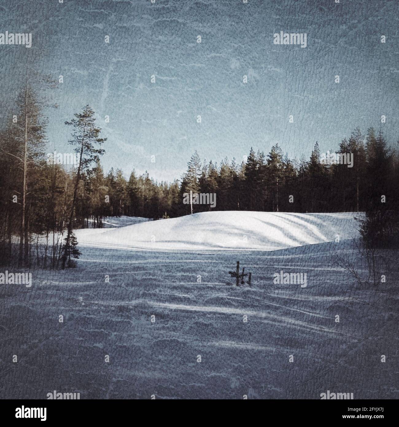 Snow heap hi-res stock photography and images - Alamy