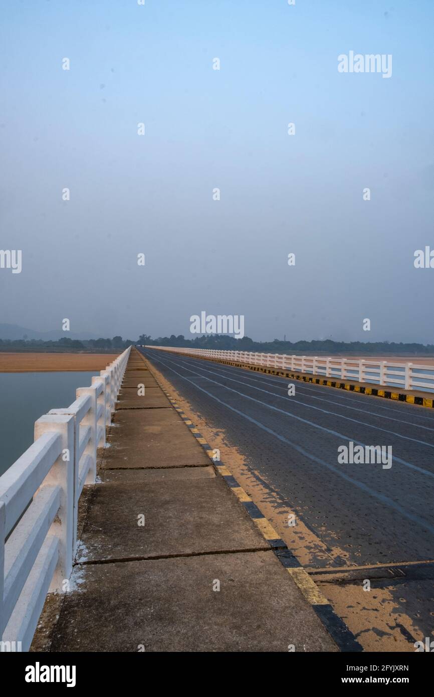 Mahanadi river of odisha hi-res stock photography and images - Alamy