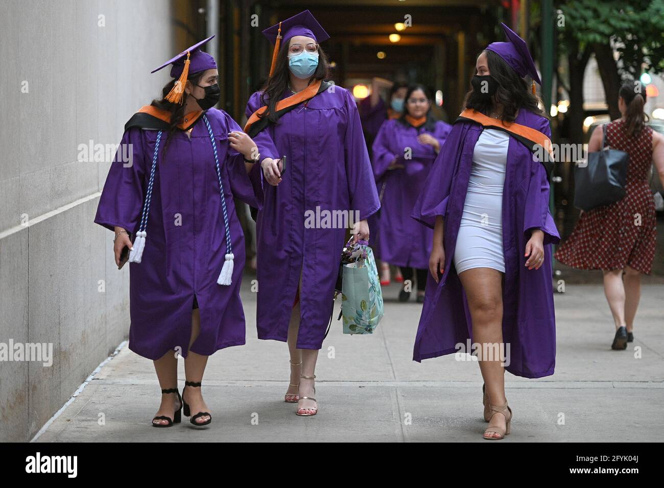 Graduation ceremony nurses in hi-res stock photography and images - Alamy