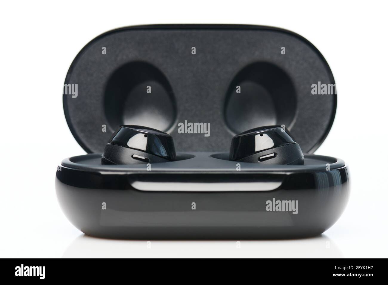 Charging case hi-res stock photography and images - Alamy