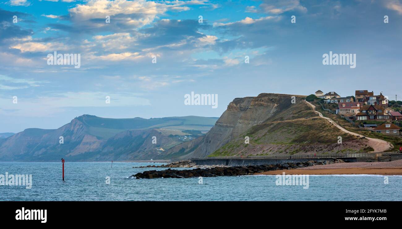 Jurassic coast cliffs at west bay hi-res stock photography and images ...
