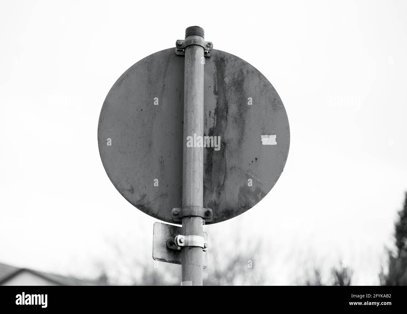 Opposite color hi-res stock photography and images - Alamy