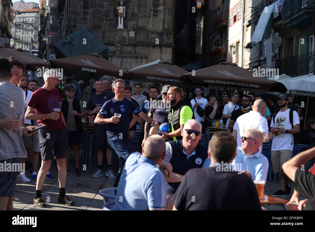 Chelsea champions league final portugal hi-res stock photography and ...