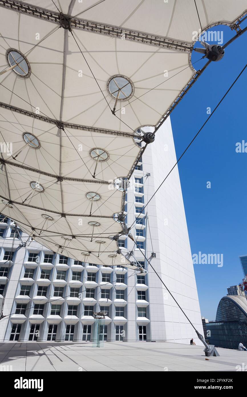 Courbevoie paris france hi-res stock photography and images - Alamy