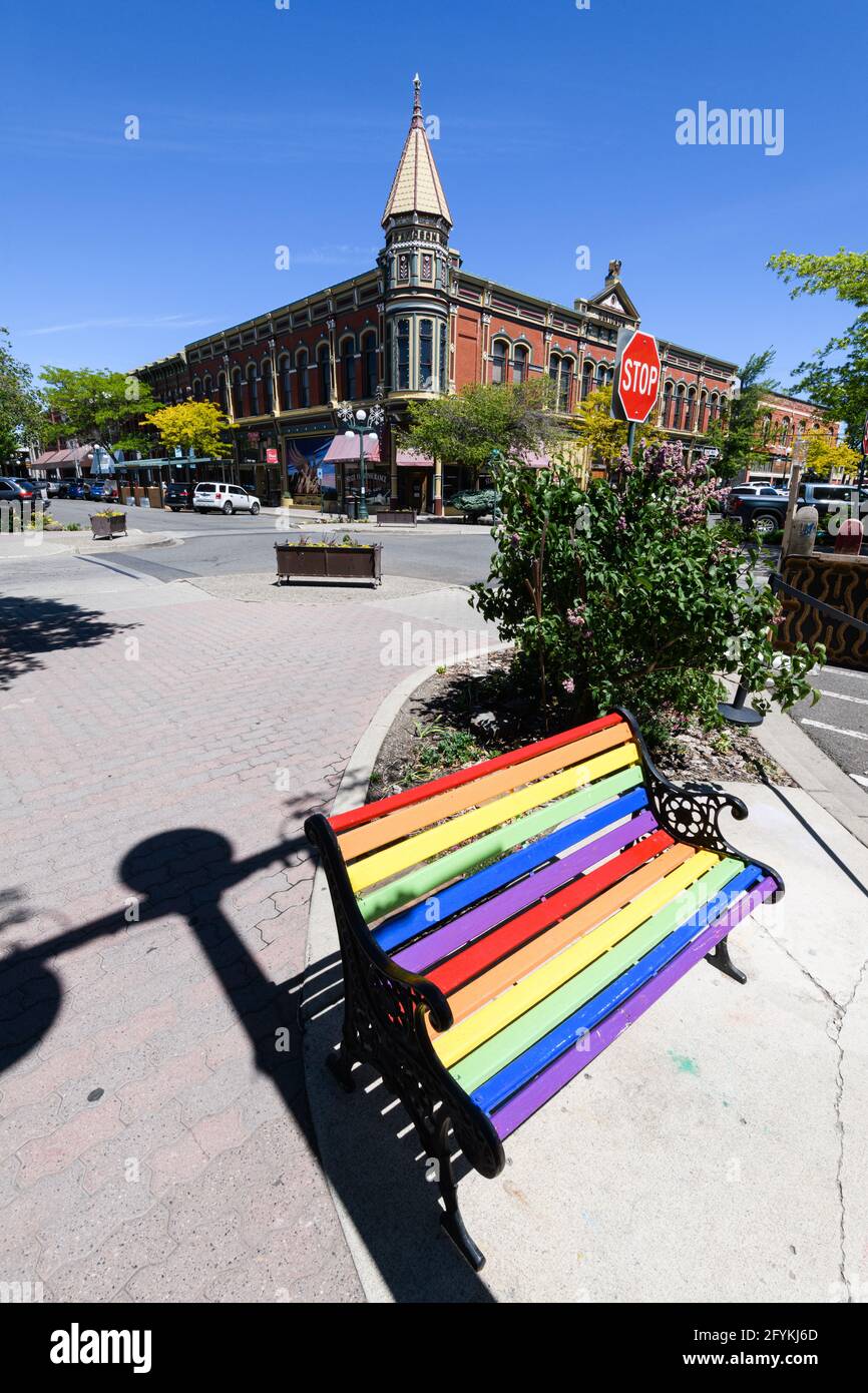 Painted Bench High Resolution Stock Photography and Images - Alamy