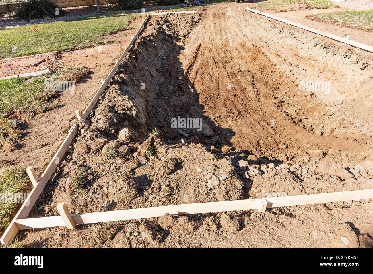 Hole in yard hi-res stock photography and images - Alamy