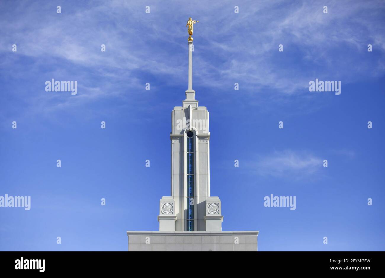 Mount Timpanogos Utah Temple Stock Photo - Alamy