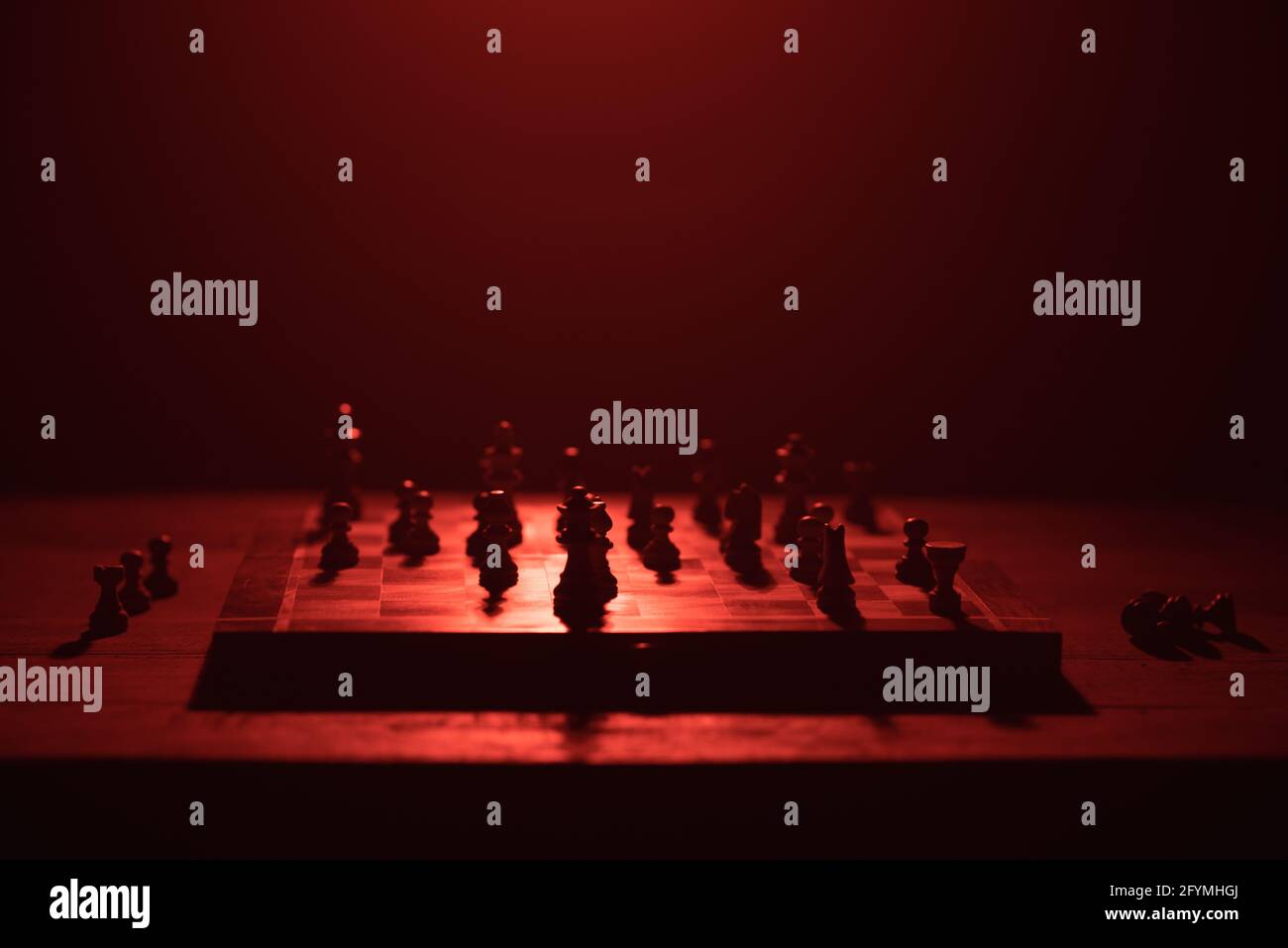 Scattered chess piece pieces hi-res stock photography and images - Alamy