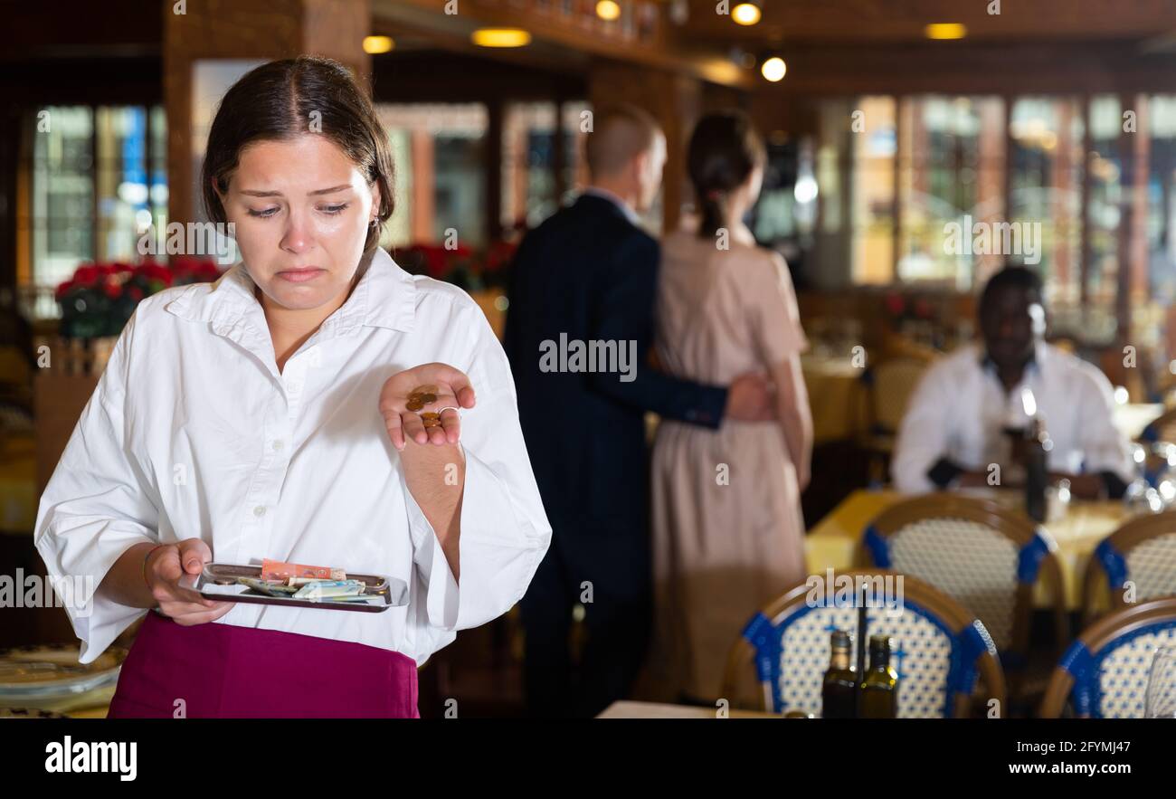 Waitress tip unhappy hi-res stock photography and images - Alamy