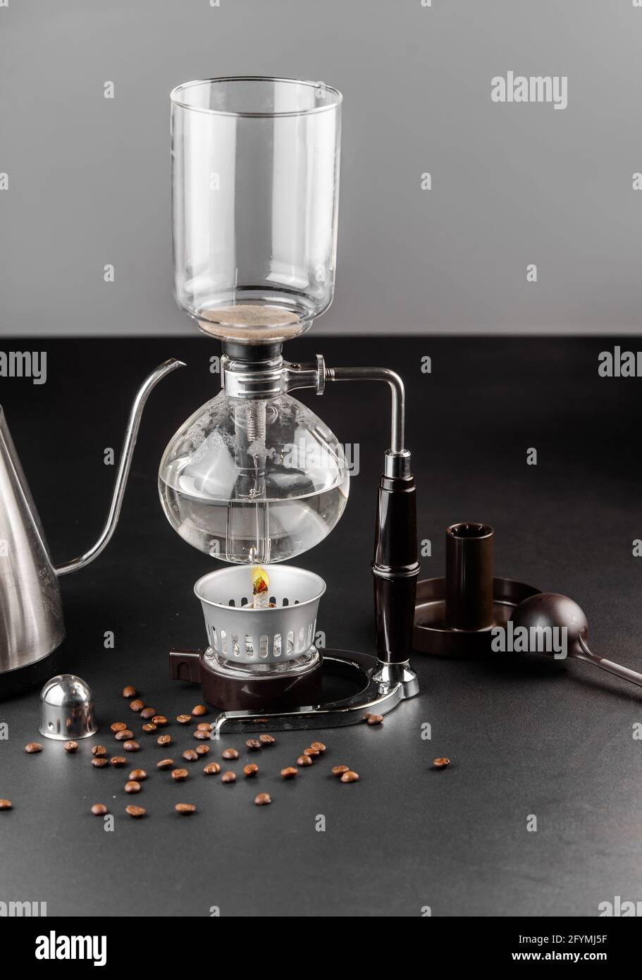 Syphon alternative method of making coffee. coffeemaker is a manual ...